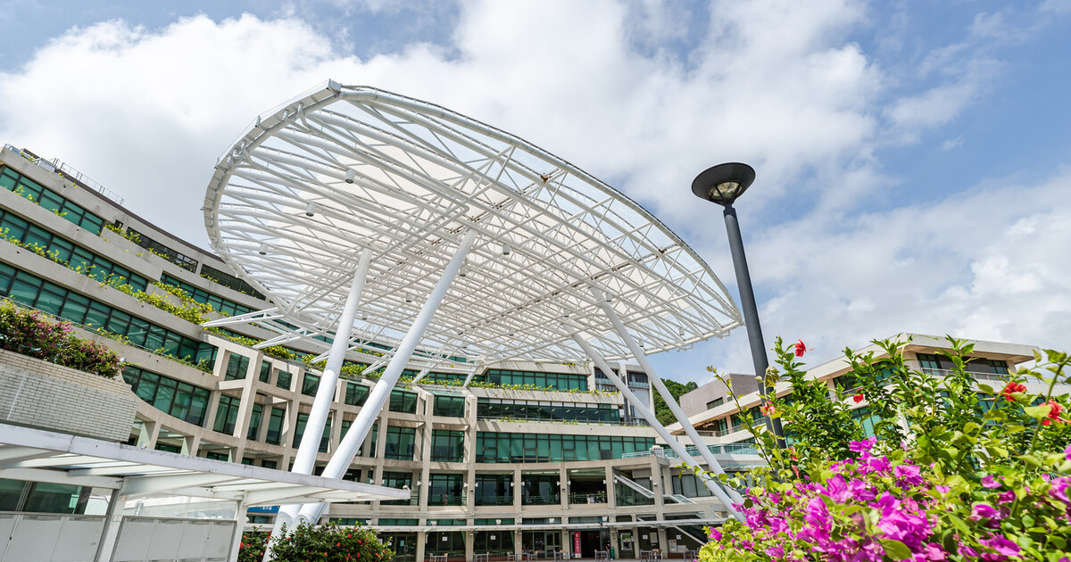 Principal Officials Share Views on Law Education and Youth Development ...