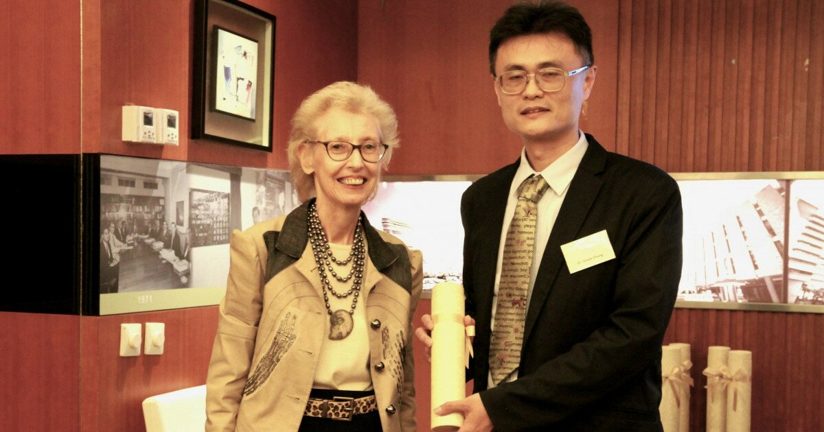Dr Hawk Chang won HKAH First Book Prize 2019 | News | Faculty of Humanities